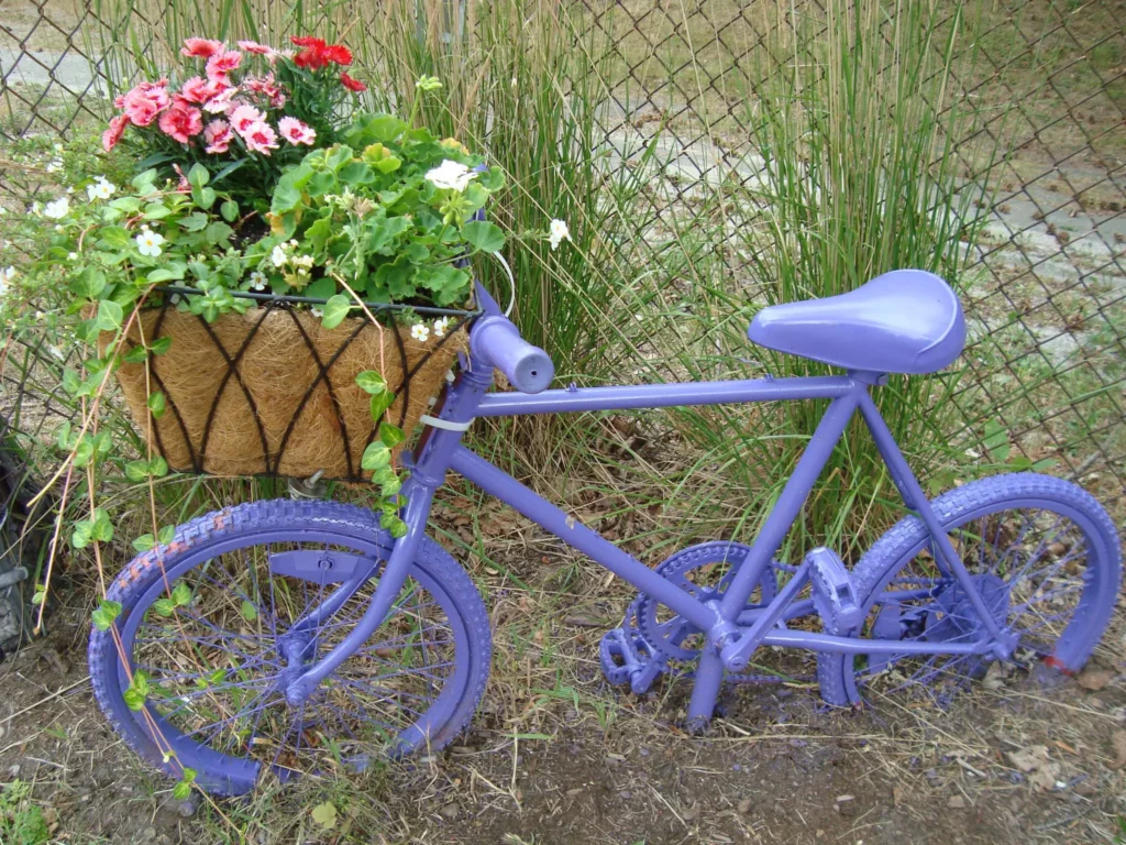 29 Mind-Blowing Bicycle Planter Ideas For Your Garden or On-The-Go ...