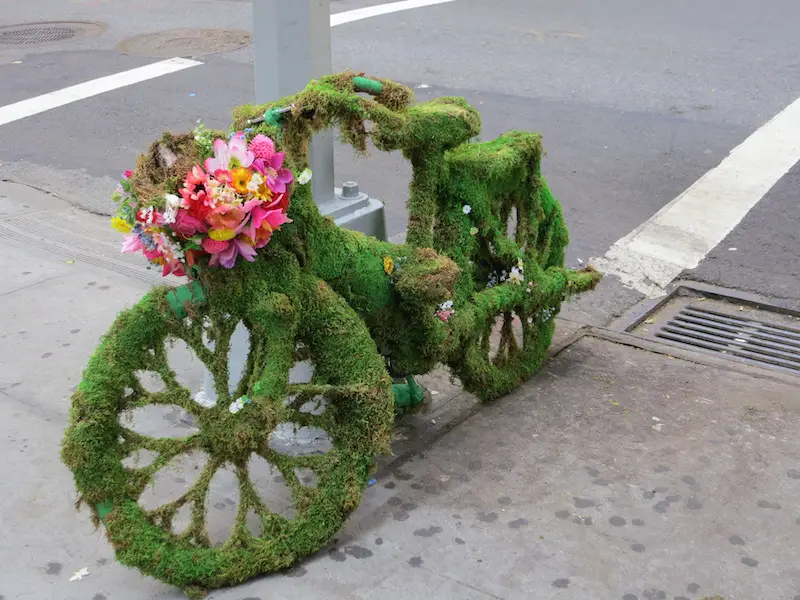 29 Mind-Blowing Bicycle Planter Ideas For Your Garden or On-The-Go ...