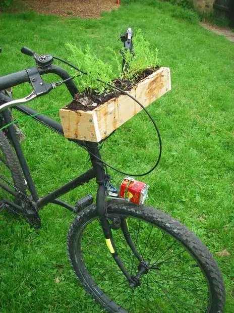 29 Mind-Blowing Bicycle Planter Ideas For Your Garden or On-The-Go ...