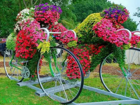29 Mind-Blowing Bicycle Planter Ideas For Your Garden or On-The-Go ...