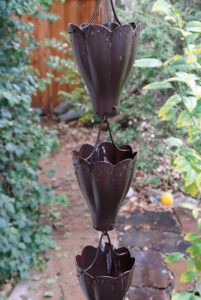 17 Brilliant Rain Chain Ideas - Garden Lovers Club